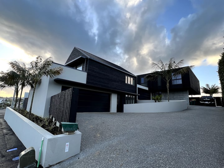 The Guest House On Birdwood - New Plymouth
