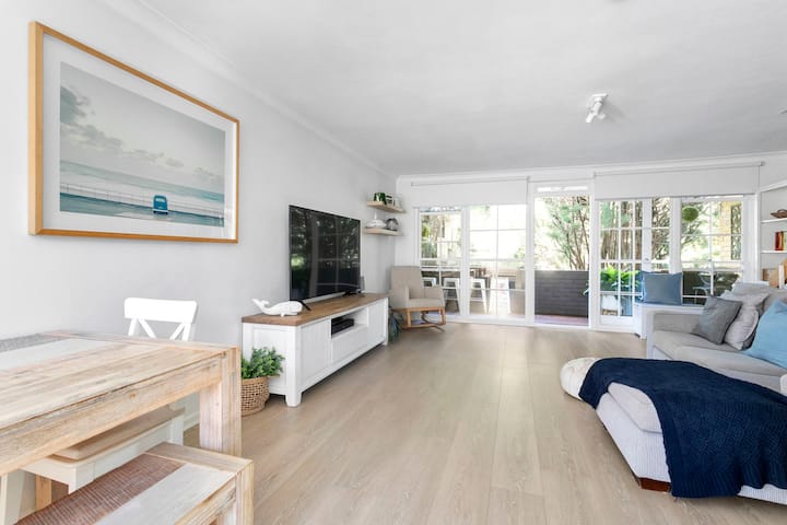 Spacious Tranquil Townhouse In Freshwater - Narrabeen