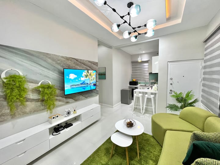 Bezalel Apartment Iv_lekki (2beds+pool+24/7 Light) - Lagos