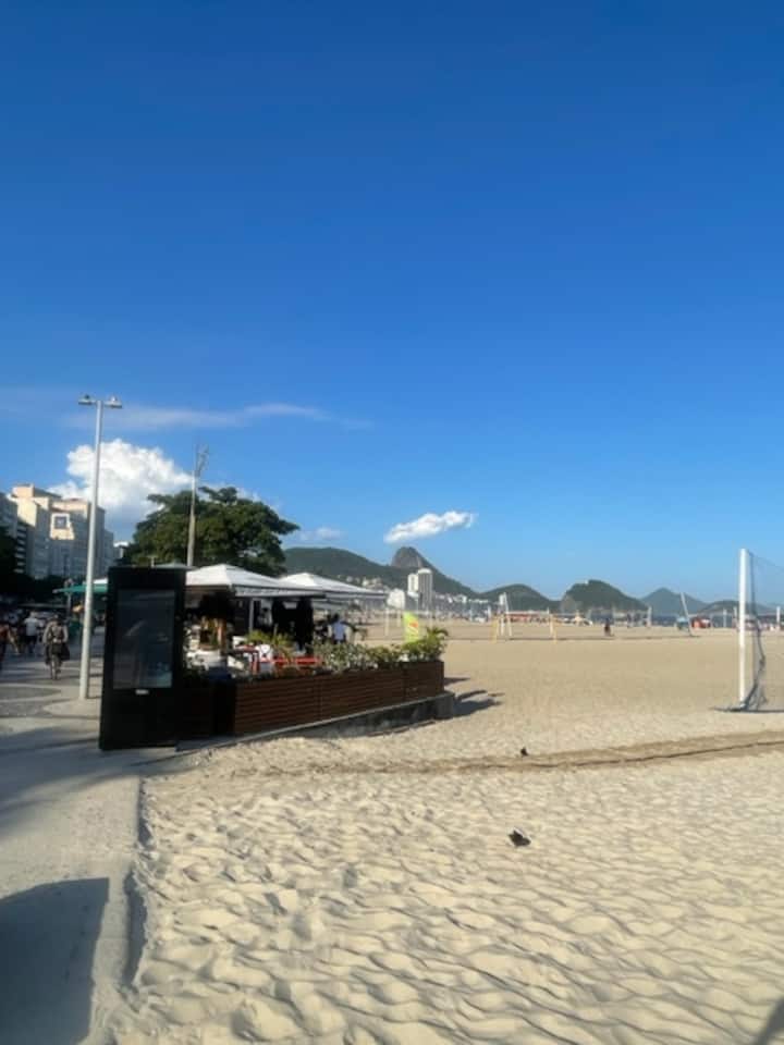 Large Apartment Near Avenida Atlantica - Rio de Janeiro