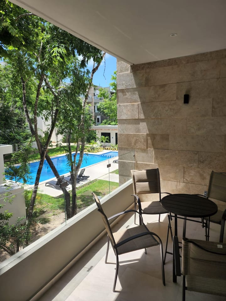 New Condo With Terrace, Pool, Gym And Trails - Playa del Carmen
