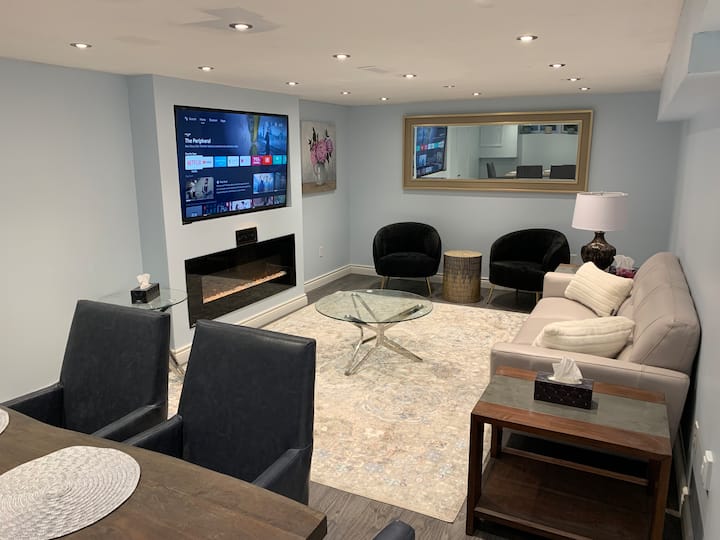 Cozy And Luxurious 2 Bdr Unit - Toronto