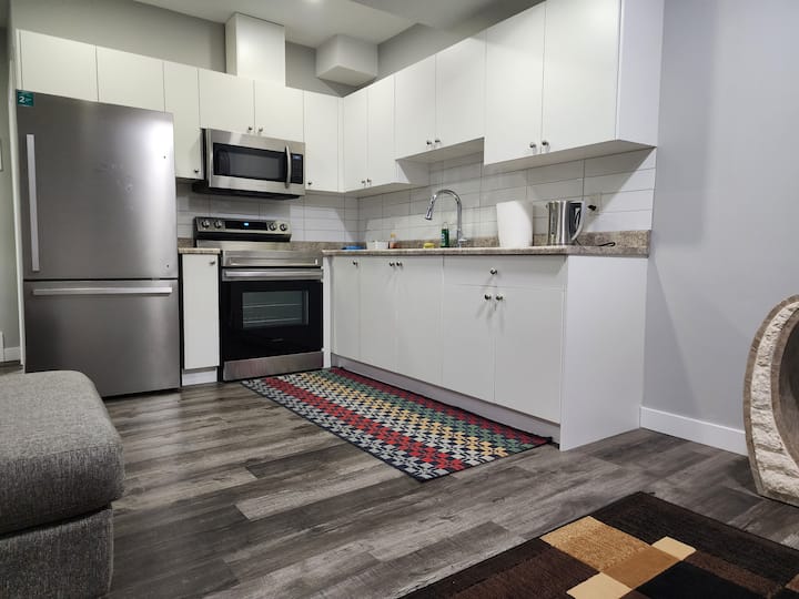 Entire 2bedroom Basement Suite – Comfort & Privacy - Edmonton
