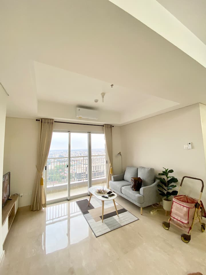 Big & Spacious Apartment Deli Park Podomoro Medan - Medan