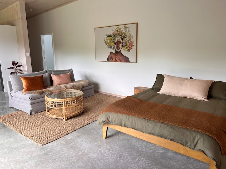Scarlys Guesthouse - Gisborne