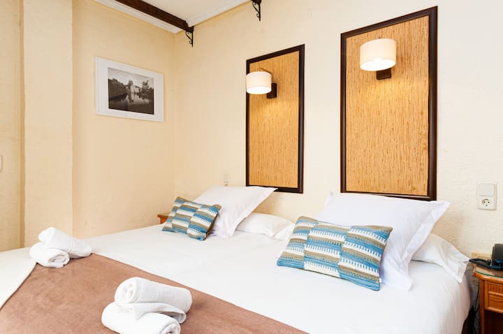 Habitación Basic - La Marina