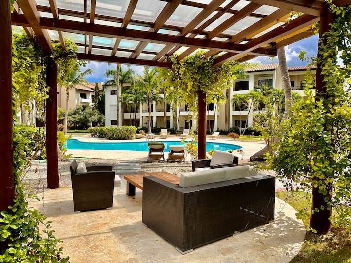 Beautiful Condo, Great View, Pool, Beach Access - Punta Cana