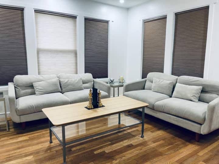 Delightful 1st Floor Modern Apartment - Cranston, RI