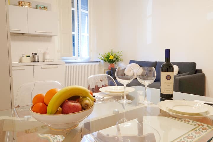 L'alba In Lucca With Ac - Lucques