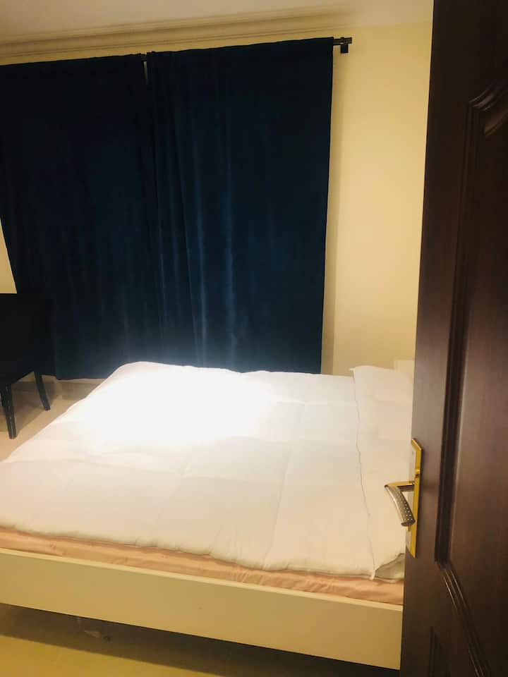 Private Room In The Pearl (Part Of Apartment) 14s - Doha