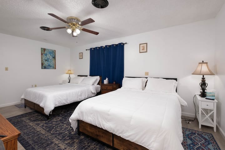 “Spacious 10 Guests, Nice,clean & Comfortable” - Amarillo, TX