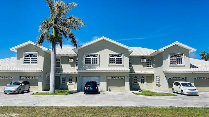 Grand Bahama Home Away From Home - Freeport