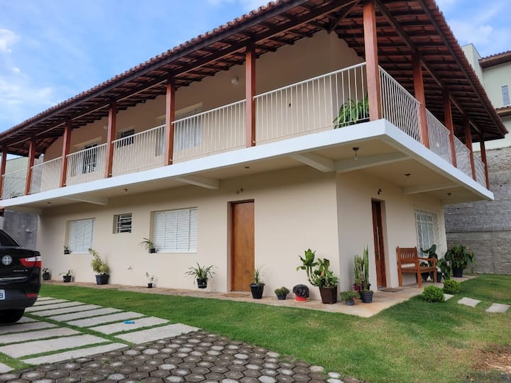 Casa A 250 Metros Do Centro - Serra Negra
