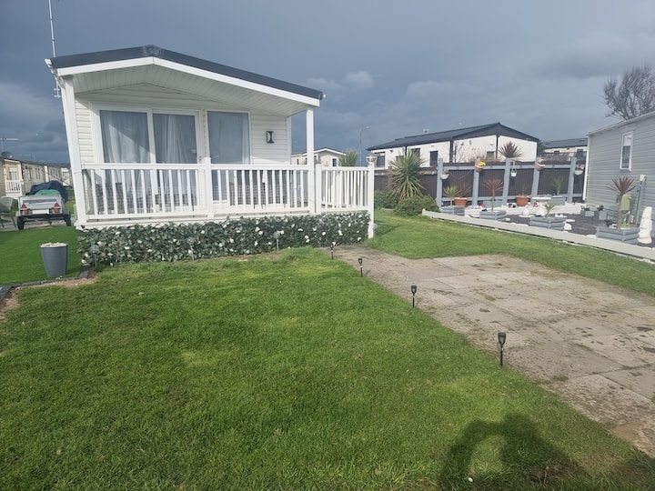 Lodge On Robin Hood Site Rhyl - Rhyl