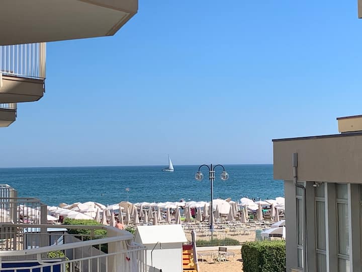 Suite Bianca Fronte Mare - Lido de Jesolo