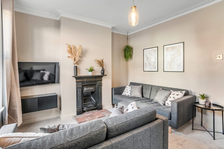 Nr3 6 Guest House With Parking At Guernsey - Norwich