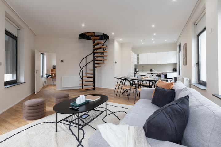 Spacious Duplex 2bd Apt In City Center - Brussels