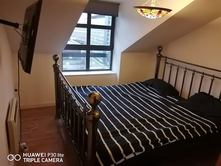 Private Room Manchester City Center - Manchester
