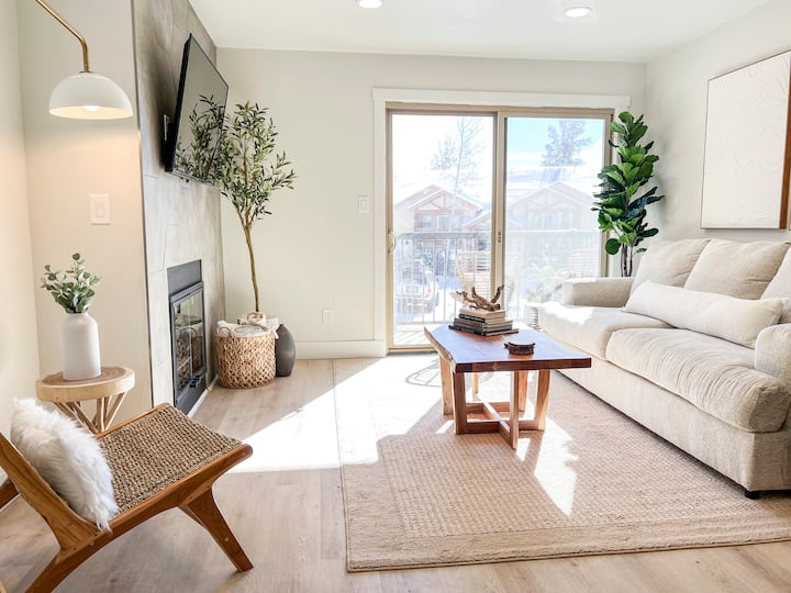 Alpine Escape Apartments For Rent In Steamboat Springs Colorado Alpine Escape Apartments For Rent In Steamboat Springs Colorado