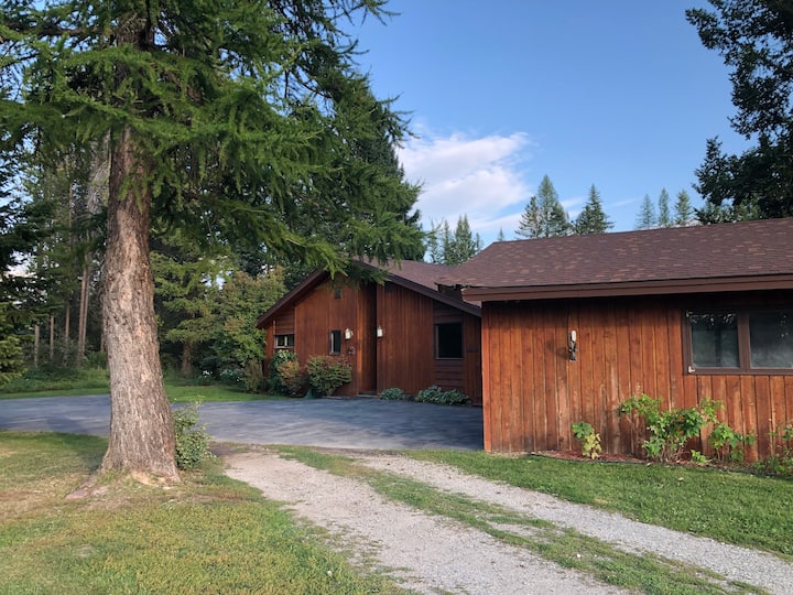 Walker Creek Ranch House - Whitefish