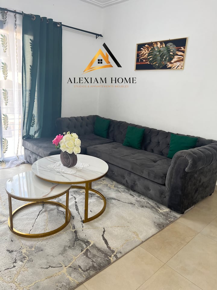 Studio Moderne Et Chic. Parking Securisé, Wifi - Douala