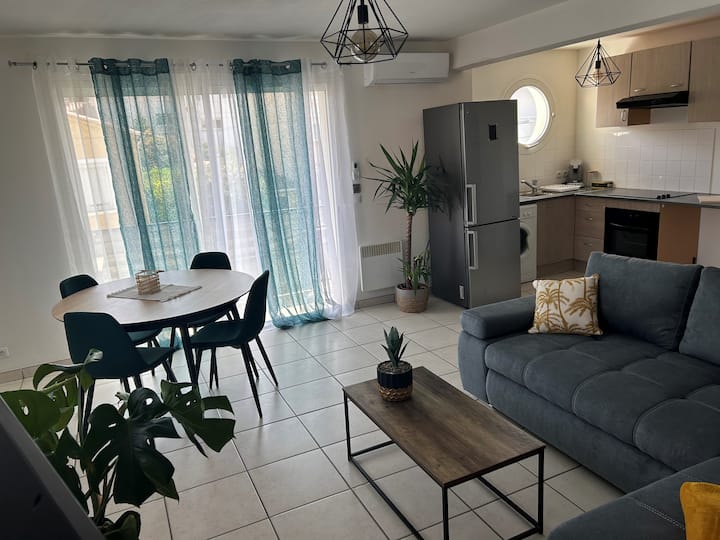 Appt 1 Chambre, Parking Privé Fermé, Clim, Balcon. - Perpignan