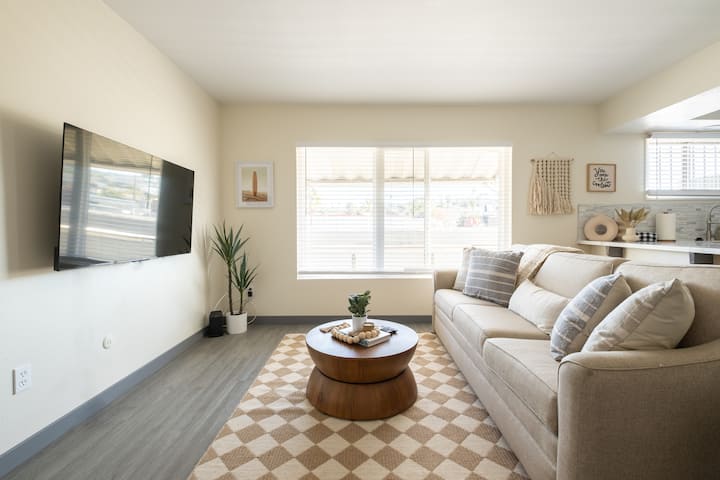 Unbeatable Location | Chic 1br Apt | Walk To Beach - Point Loma - San Diego