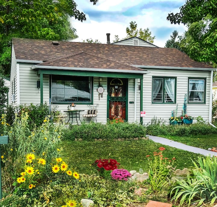 Lux Bungalow In The Heart Of Denver - Denver, CO