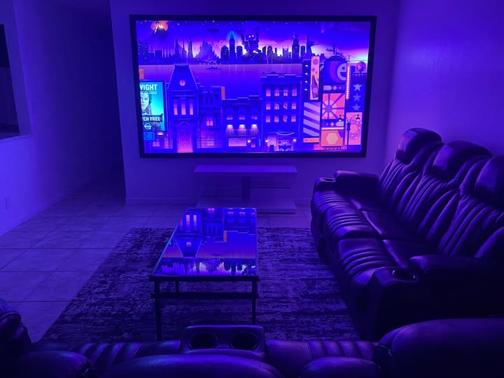 Beach House W/ Private Theatre! - Fort Lauderdale