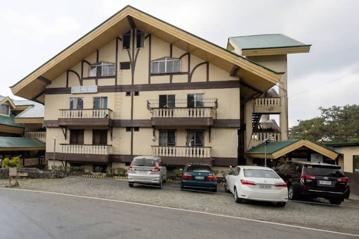 Enjoy This Irish Home Inside Baguio's Tourist Area - Baguio