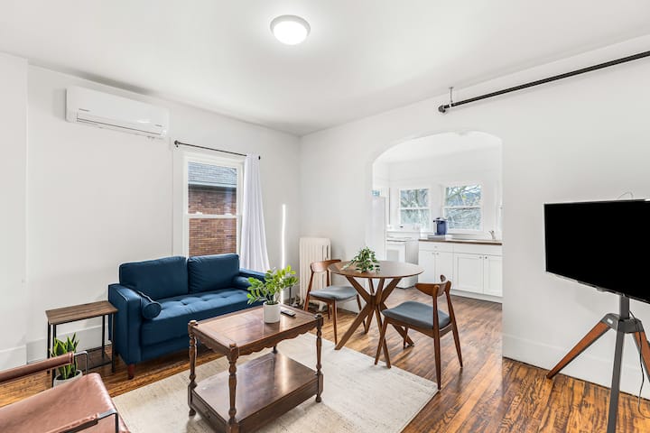 Luxury Holbrook Apartment - Hamtramck, MI