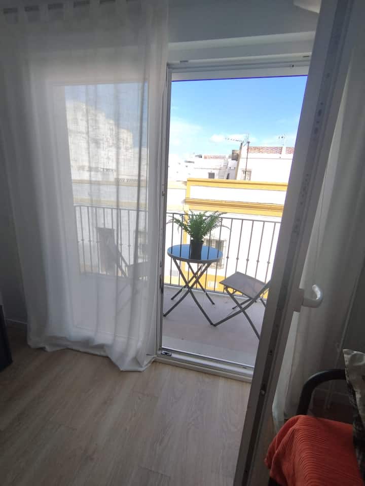 Junto Al Centro Y La Playa Terraza Y Wifi - 타리파