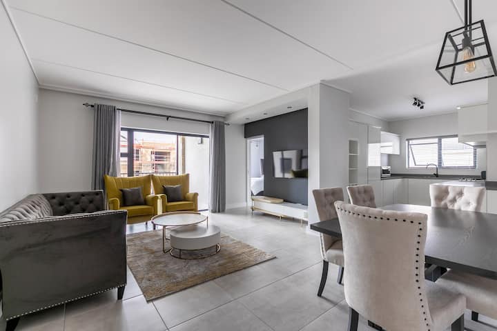 The Polofields, Waterfall Home - Sandton