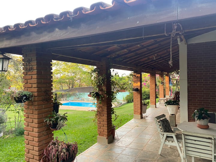 Linda Chácara Com Piscina, Varanda E áRea Gourmet. - Itatiba