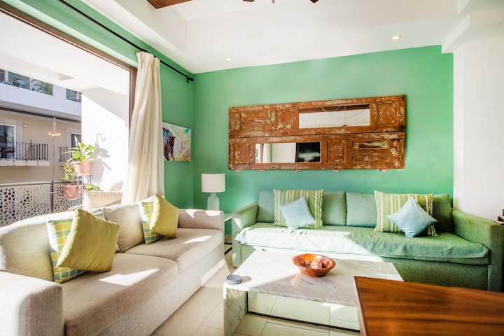 Dual Balconies, Rooftop Pool & Views | Modern 2br - Puerto Vallarta