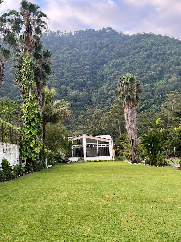 Private Vacation Home + Events - Amatitlán