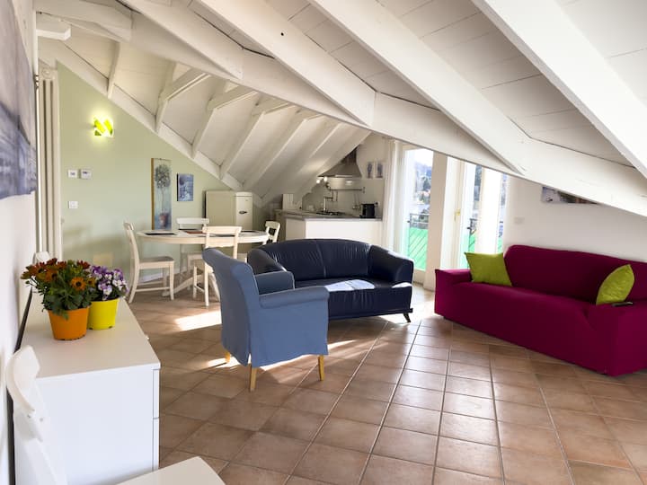 La Mansarda Di Arona - Arona, Italy