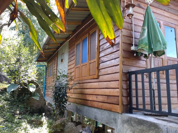 Sacha Coffee Village - Mae On District