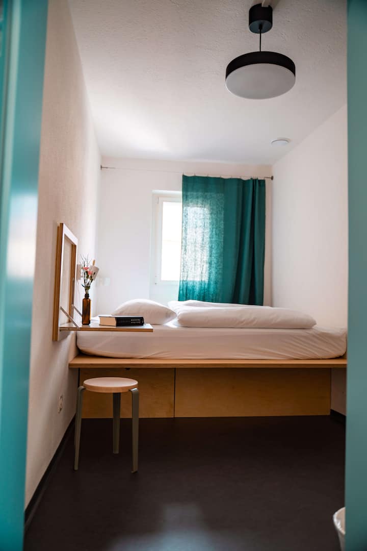 Mikro-doppelzimmer Im Ehemaligen Gefängnis - Chur