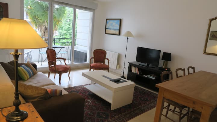 Appartement Confortable Calme Terrasse Prox Metro - ibis Styles Lyon Centre Confluence