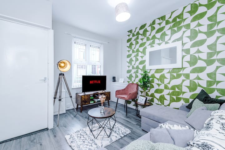 Trendy House *Close To Stadiums* Free Parking L4. - Liverpool