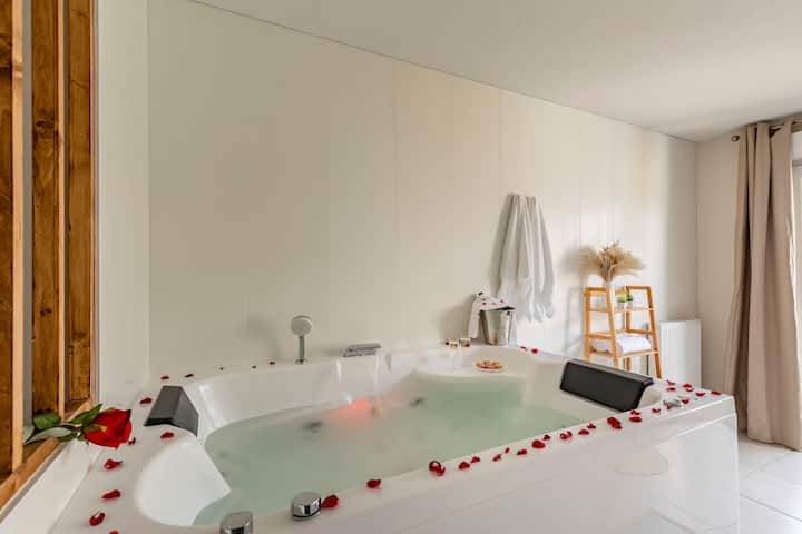 Bali Chic*jacuzzi*terrasse*netflix*proche Bordeaux - Villenave-d'Ornon
