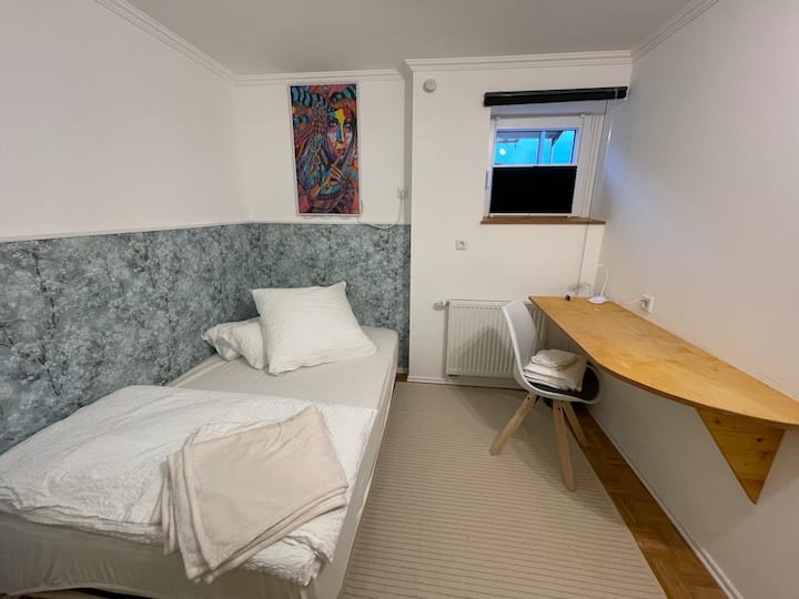 Cozy Home - Room In A Shared Apartment Iv - Aschaffenburg