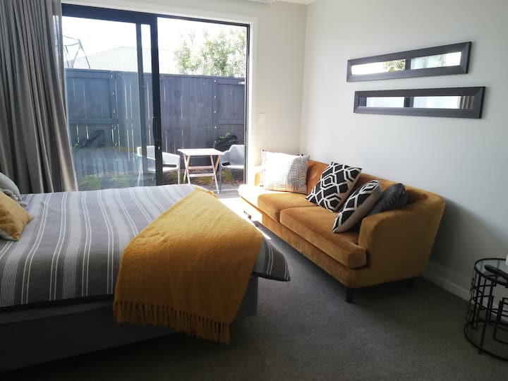 Luxury Apartment Papamoa Beach - Papamoa