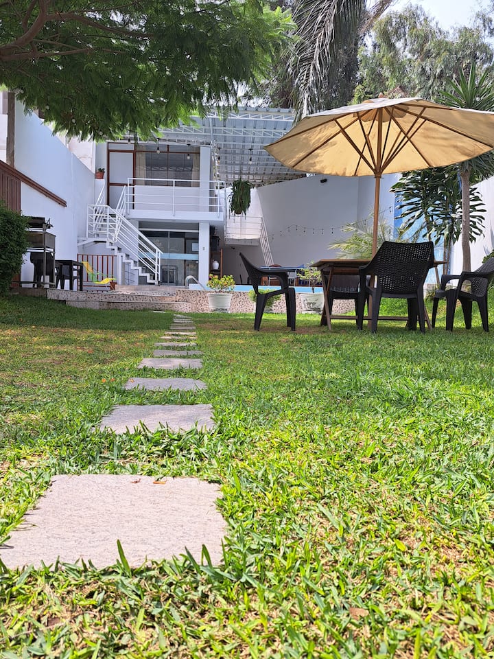 Casa De Campo "Las Palmeras" - Lima