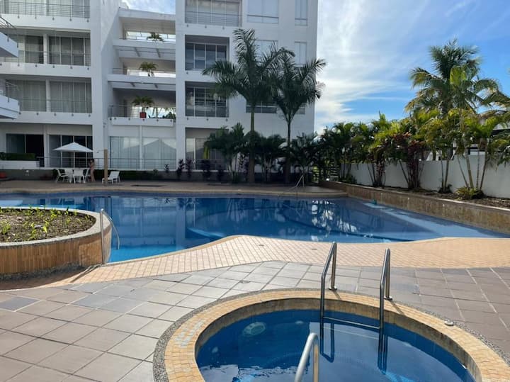 Apartamento En Prestigioso Conjunto De Melgar - Melgar