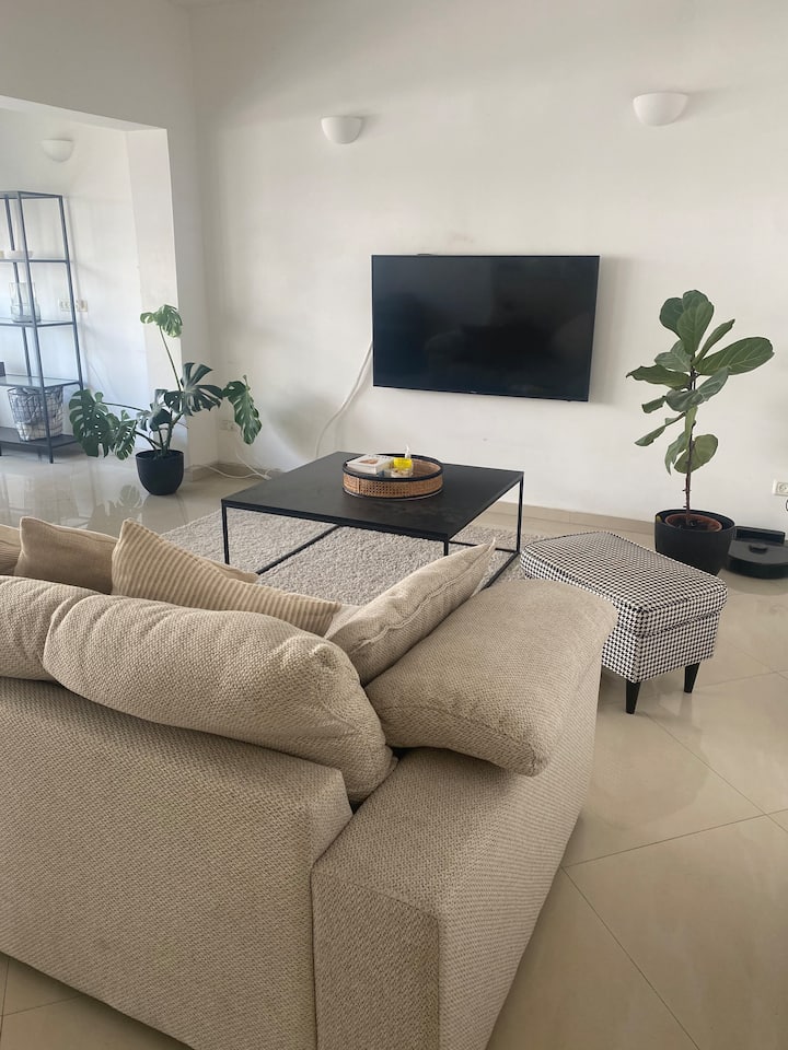Modern Space Great Location - Tel-Aviv
