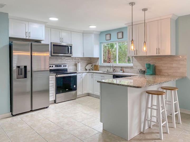 Our Little Paradise - Palm Bay, FL