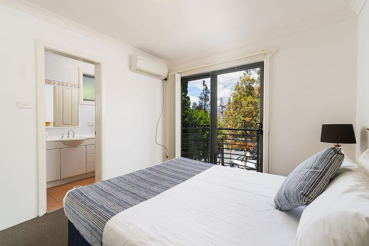 Hornsby Furnished Apartments - Longterm 2 Bedroom - Dural