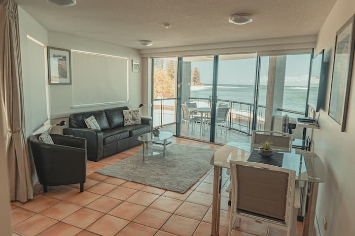 1-bedroom Waterfront Apartment - Caloundra